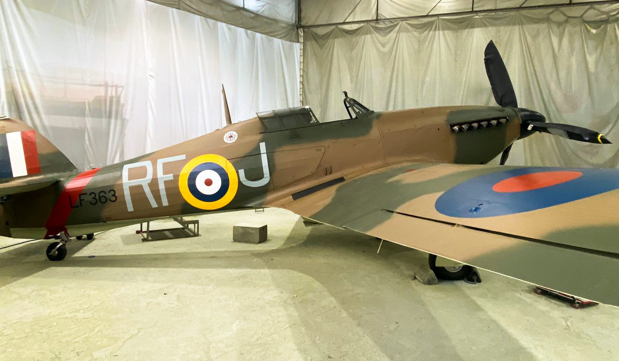 Hurricane LF363 painted in its new colours | RAF Memorial Flight Club